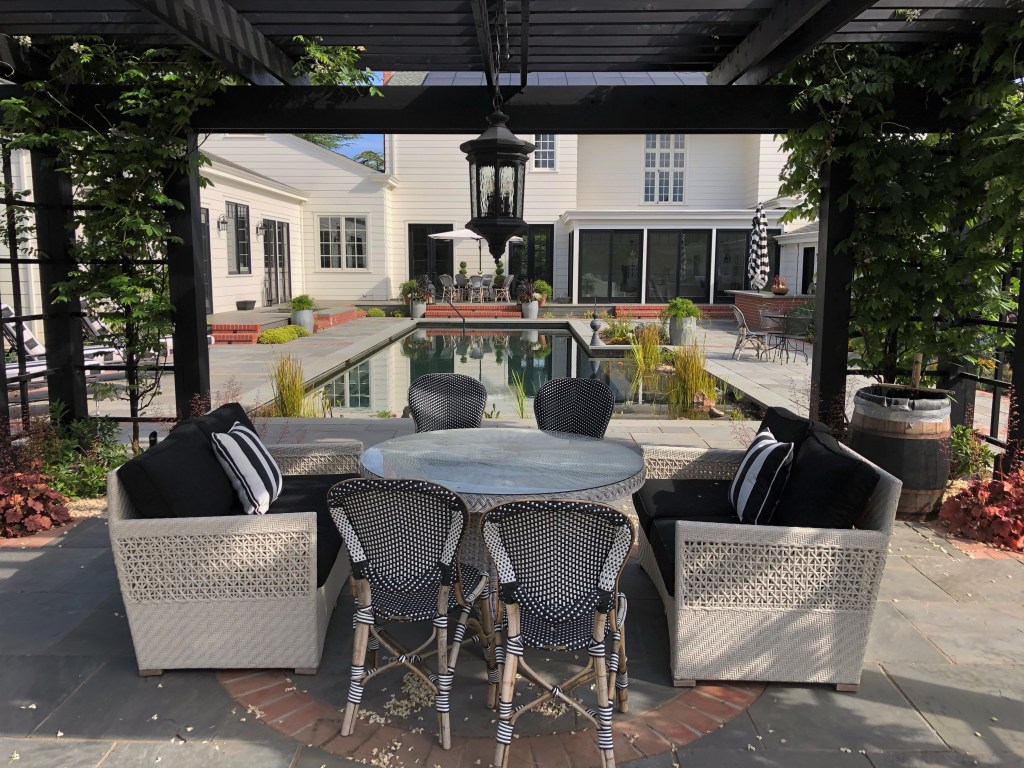 Spring Lake Estate - Austin Parnow Landscape Design